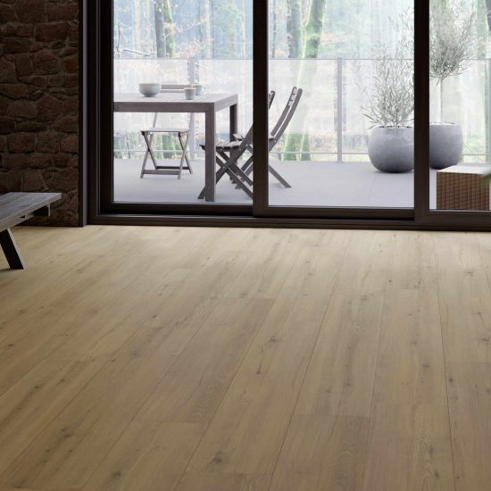 Roble Tamins KRONOSWISS Majestic. Suelo laminado al mejor precio